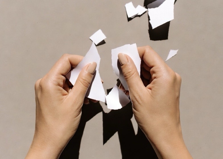 How to Shred Paper Letters Without a Shredder Machine - Doolly